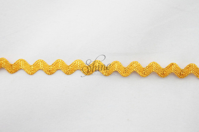 Ric Rac Metallic Gold – Shine Trimmings & Fabrics