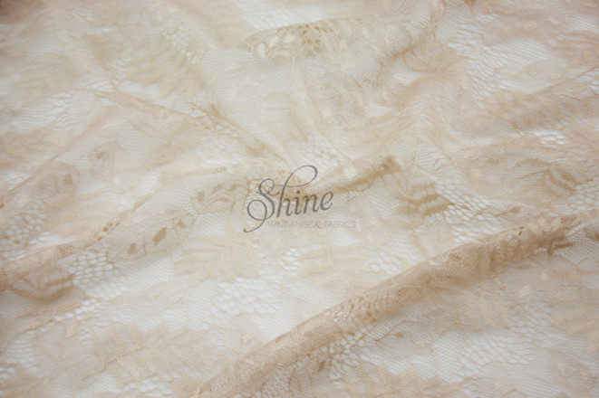 Leaf Design Lace – Mushroom – Shine Trimmings & Fabrics