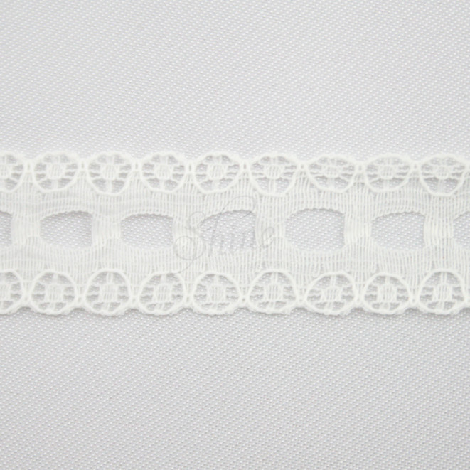 Nylon Eyelet Lace Trimming 242 – Cream – Shine Trimmings & Fabrics